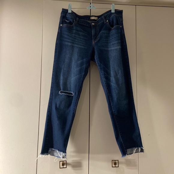 Altar'd State | Jeans | Altard State Olivia Ripped Cropped Jeans | Poshmark